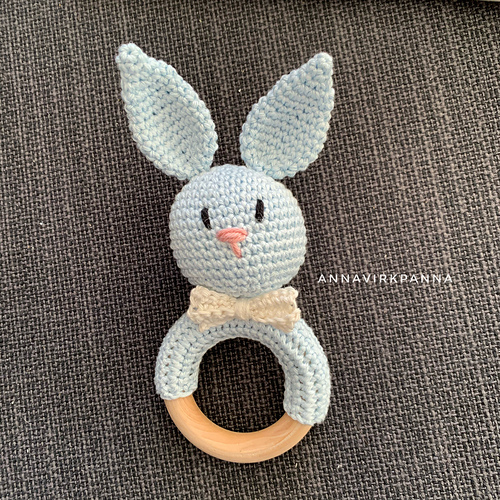 Ravelry: Bunny rattle pattern by Anna Nilsson