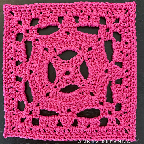 Ravelry: Lucky square pattern by Anna Nilsson