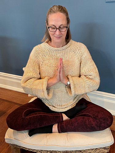 Ravelry: The Wooly Raglan pattern by Anna Gebhardt