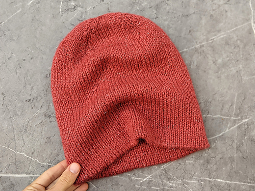 Ravelry: Double Layer Reversible Hat pattern by Annanitato Lolo