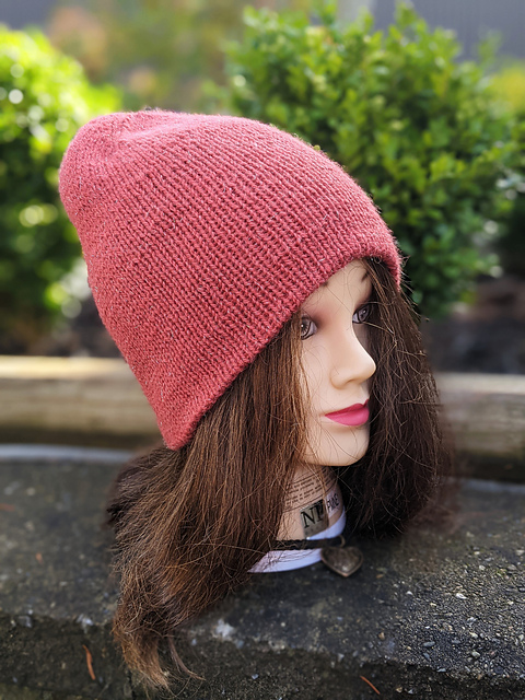 Ravelry: Double Layer Reversible Beanie pattern by Annanitato Lolo