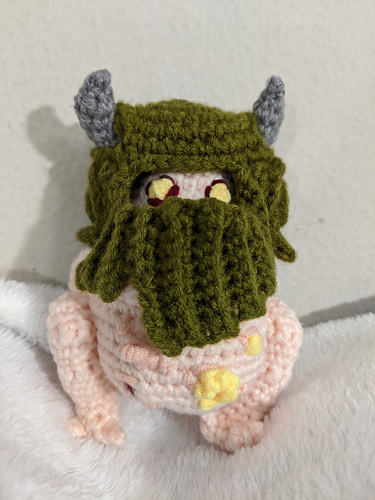 My second Warhammer amigurumi! The sassy nurgling seemed appropriate ...