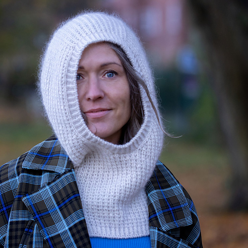 Ravelry: Hilly Hood pattern by Anne Ventzel