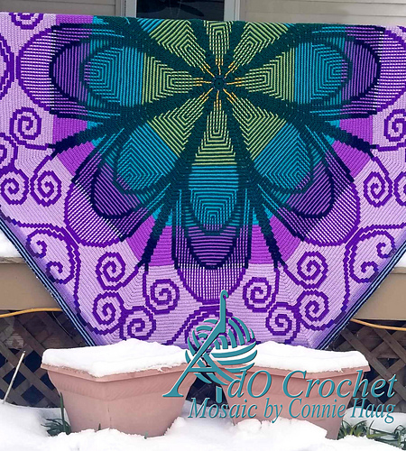 Ravelry: Flower Octagon tablecloth pattern by Anneke den Outer