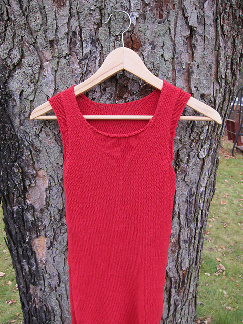 Ravelry: AnnieJeanson's Notched Hem Tank Top