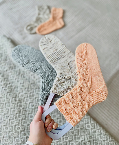 Ravelry: Midsummer Magic Socks pattern by Anniina Juuti