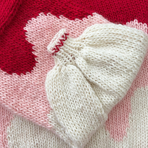 Ravelry: Get A Drip Sweater pattern by Mia