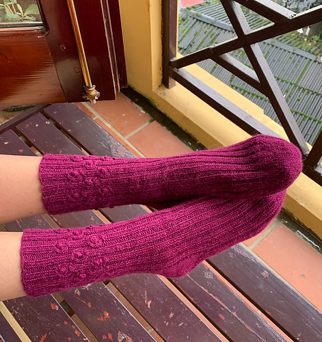 Ravelry: Tudor Socks pattern by Anya Zhiltsova