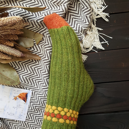 Ravelry: Puff Socks pattern by Anya Zhiltsova