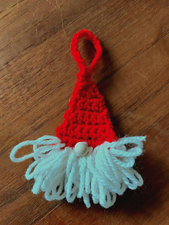 Ravelry: Christmas Gnome hanger pattern by Apple flaps