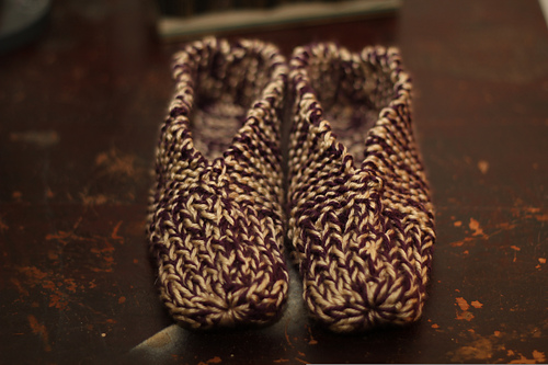 Ravelry: Easy Slippers pattern by Stacy Lee