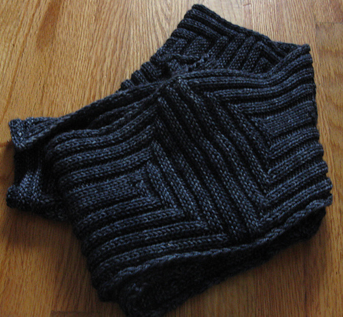 Ravelry: Saint George pattern by Ranée Mueller