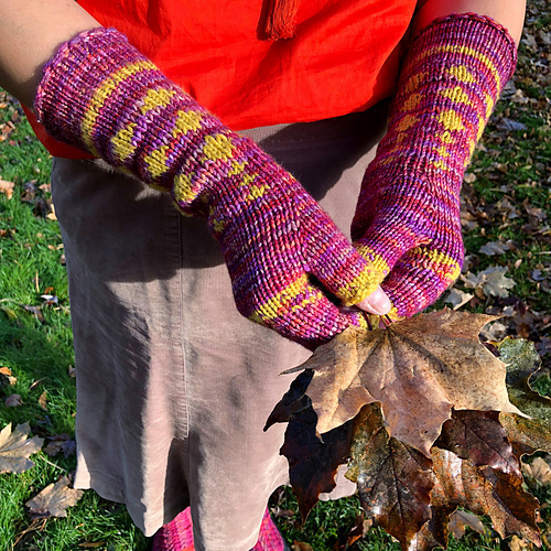 Ravelry: Nabati pattern by Ranée Mueller