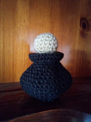 Ravelry: Pocket Potion Bottles Set 1 pattern by Ruby Packer