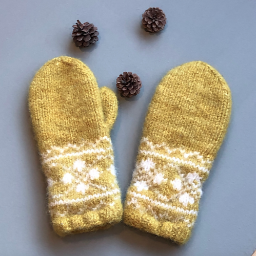Ravelry: Felted Mittens pattern by Emilie Bjørnå
