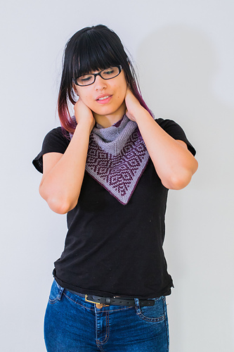 Ravelry: Patiki Shawl pattern by Francoise Danoy