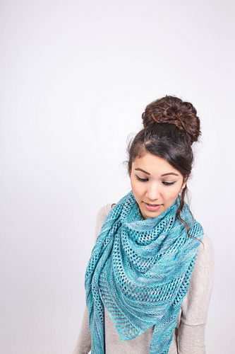 Ravelry: Caprius Shawl pattern by Francoise Danoy