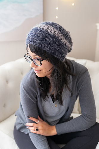 Ravelry: Whetū Hat pattern by Francoise Danoy