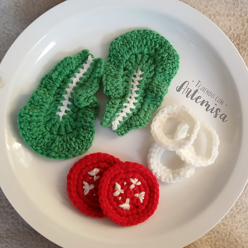 Ravelry: Set Sandwich pattern by Daniela López