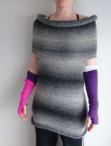 Ravelry: The Tube Top pattern by Artesanitarium Designs