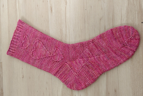 Ravelry: All Things Held Dear pattern by Artesanitarium Designs