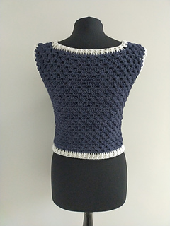Ravelry: The Plain Jayne Pullover pattern by Holly Patston