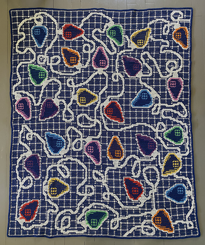 Ravelry: Astrid's Christmas tangle blanket pattern by Astrid Schandy