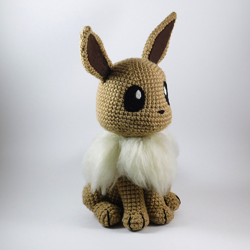 Ravelry: Eevee pattern by Ashe Lee