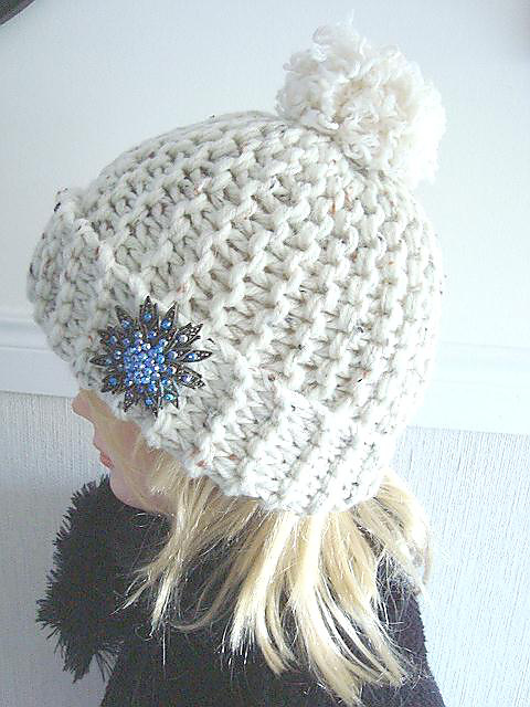 Ravelry: 231, BEGINNER KNIT TOUQUE pattern by Ashton E Leven
