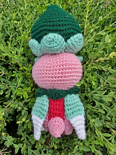 Ravelry: Fomantis pattern by Hanna Buck