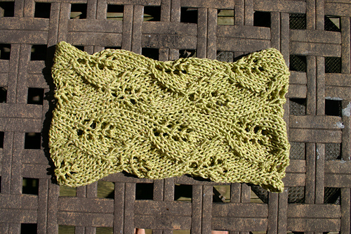 Ravelry: Autumn Leaves Cowl pattern by Liz Capik