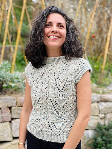 Ravelry: Typhoon pattern by Sidney Rakotoarivelo