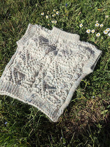 Ravelry: Typhoon pattern by Sidney Rakotoarivelo
