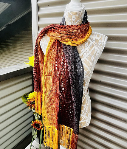 Ravelry: Dragonflies in Amber Scarf/Shawl pattern by Sue Stapleton