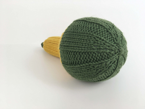 Ravelry: Decorative Gourd Set pattern by Emily Kintigh
