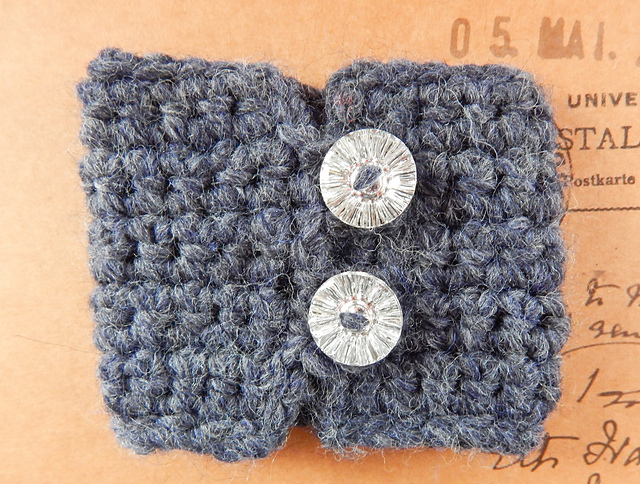 Ravelry: Double Loop Cuff Bracelet pattern by Sam Osmond