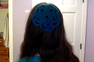 Ravelry: Flower motif Kippah pattern by Aviva Joiner