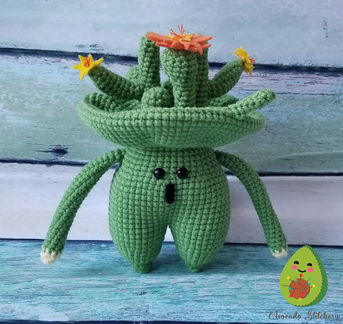 Ravelry: Cactus Gigantender Amigurumi - FFXIV pattern by Rosanna Andujar