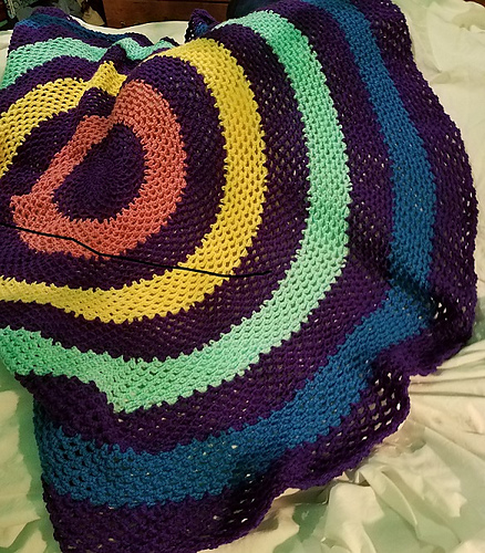 Ravelry: Circle Fishnet Throw pattern by Christine Marie Kasprzak