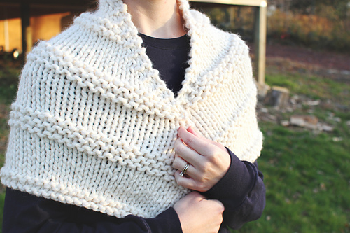 Ravelry: Goldeneye pattern by Taiga Hilliard