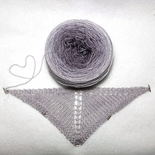 Ravelry: Triangle Garter Tab Shawl pattern by Heather R. Robinson