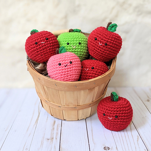 Ravelry: Fruit Basket pattern by BabyCakes Studios