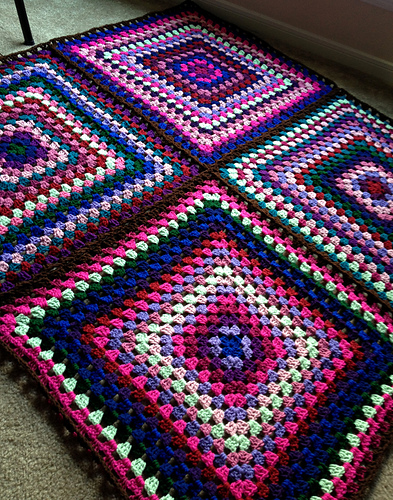 Ravelry: Four Square pattern by Rachele Carmona