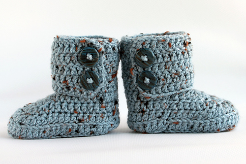 Ravelry: Two Button Wrap Baby Boots pattern by Melissa