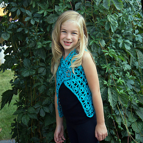 Ravelry: Isabelle Girls Vest pattern by Melissa