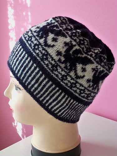 Ravelry: Red Dragon Beanie pattern by Sandra Jäger