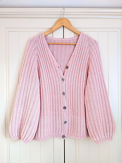 Ravelry: Rachel Cardigan pattern by Jola Mirecka
