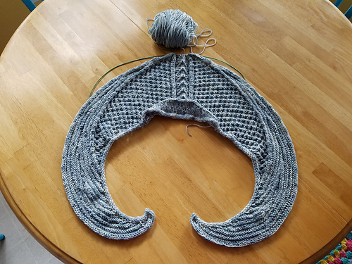 Ravelry: Falcon Wings pattern by Linette Grayum