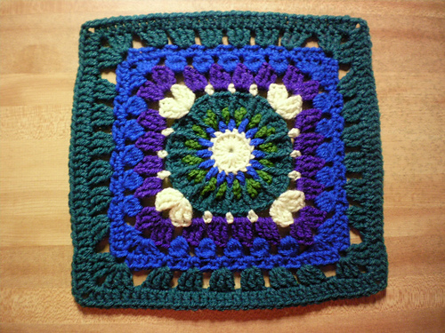 Ravelry: Moon Flower Square pattern by Joanita Theron