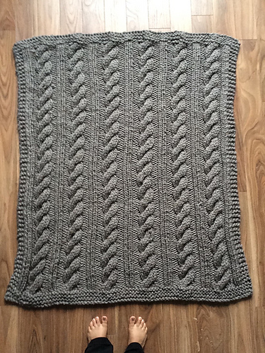 Ravelry: Chunky Cable Throw Blanket pattern by AVD &Co.